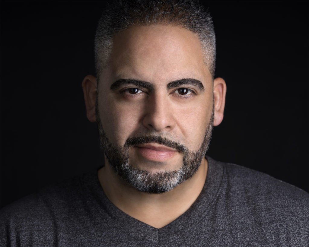 ABOUT | Sarasota Headshot Photographer The Signature Look